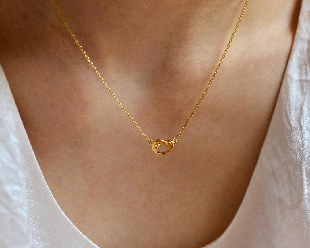 Dainty Love Knot Necklace With Initial Disc/ Personalized Tiny Heart ...