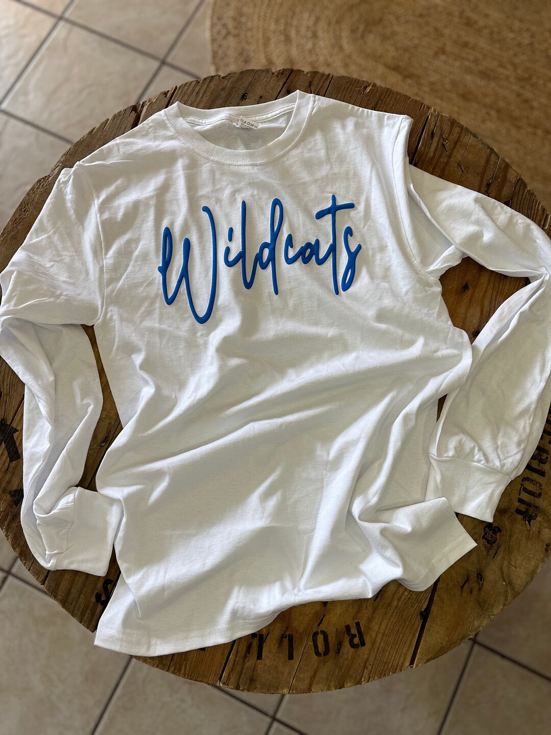 WILDCATS Puff Script Lettering T-shirt/kentucky T-shirt /university of ...