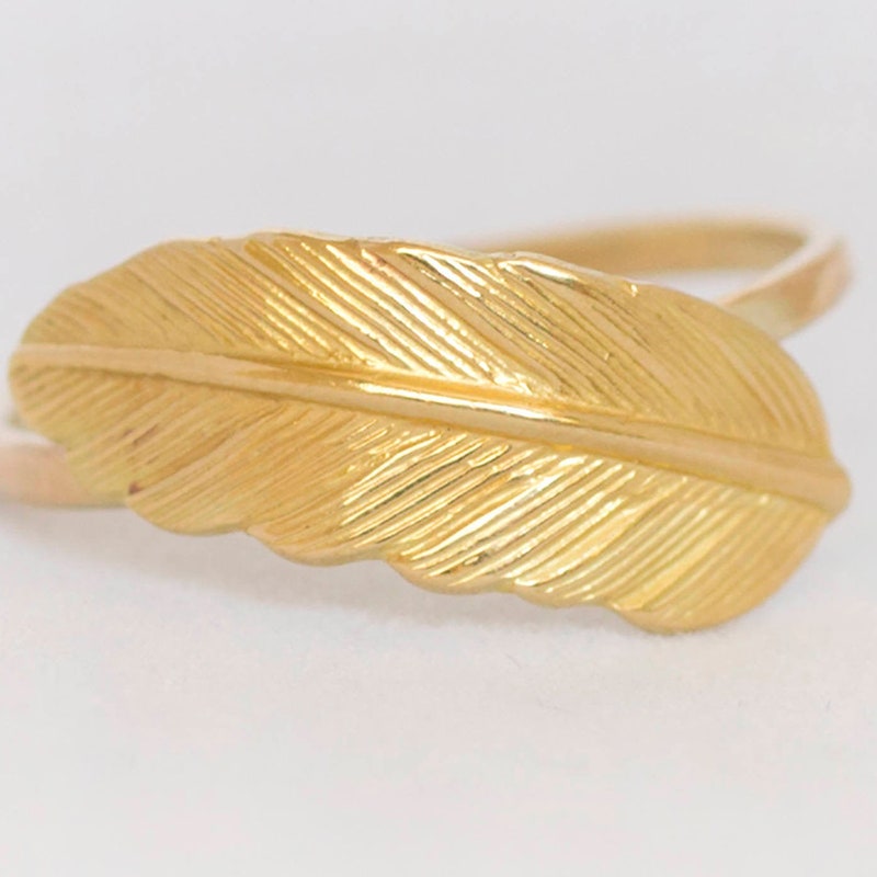 Gold Feather Ring - Etsy UK