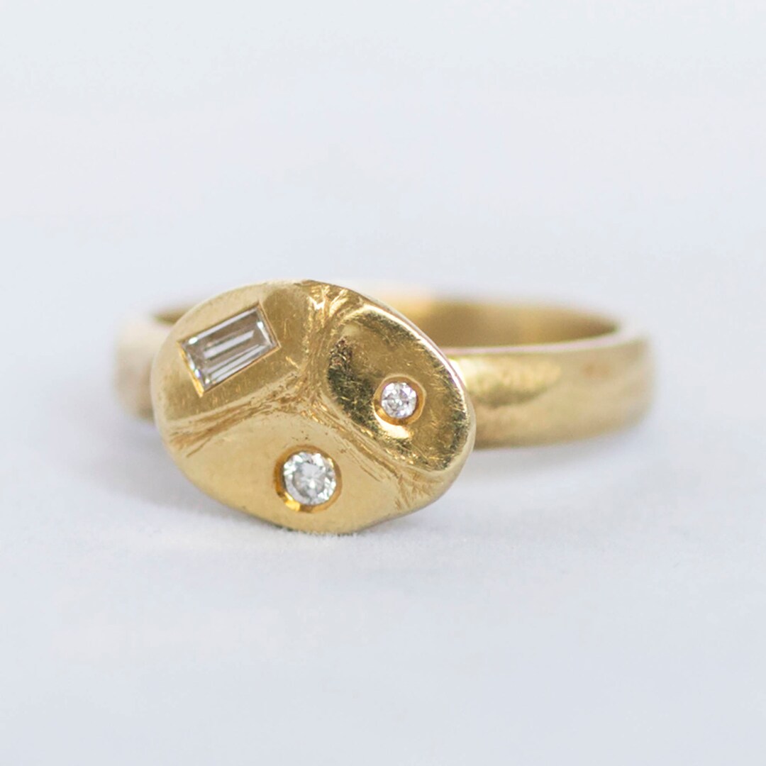 18k Gold Diamond Engagement Ring: Rustic Oval Coin Design - Etsy
