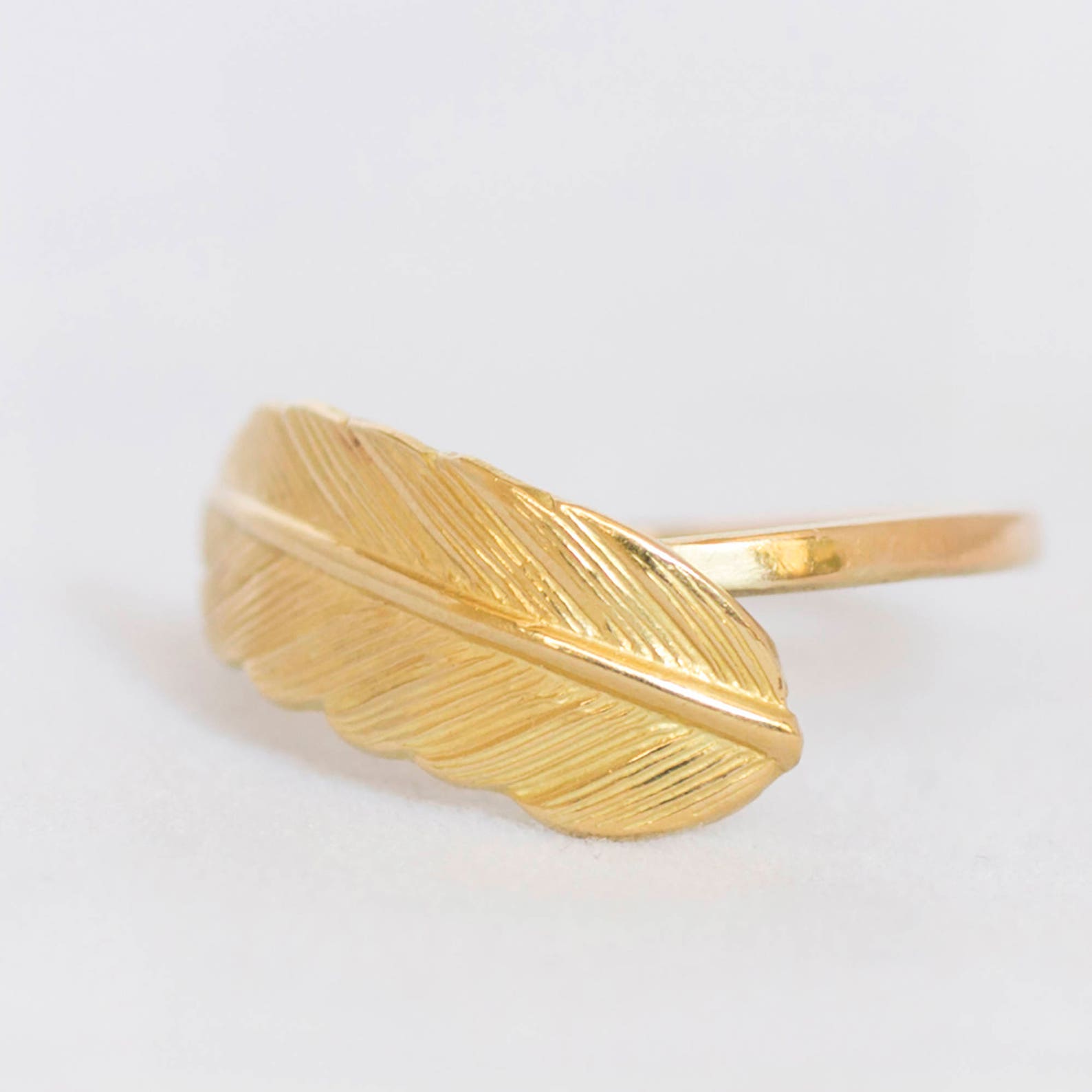 14k Solid Gold Feather Ring Dainty Gold Feather Ring Wedding - Etsy