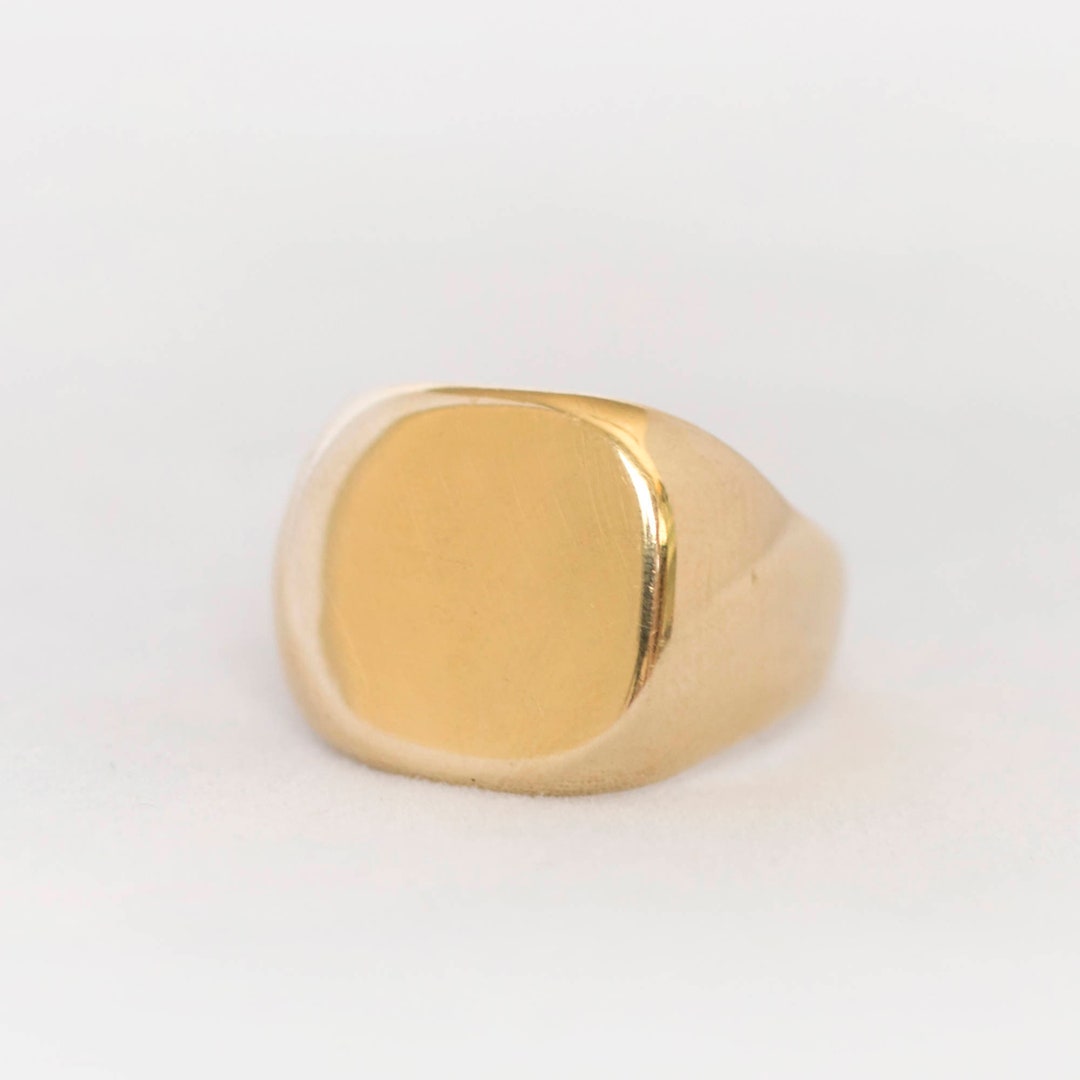 Heavy 14k Gold Signet Ring Women & Men. 14k Rustic Chunky Signet Ring ...