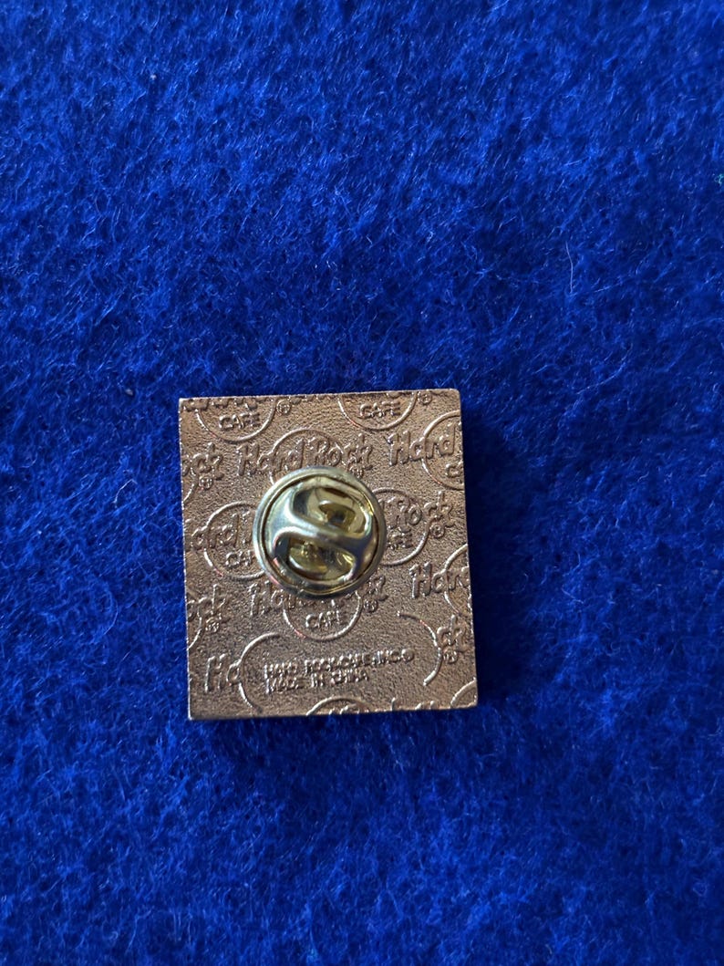 Vintage Hard Rock Cafe Memorabilia: Atlanta Pins & Buttons Set - Etsy