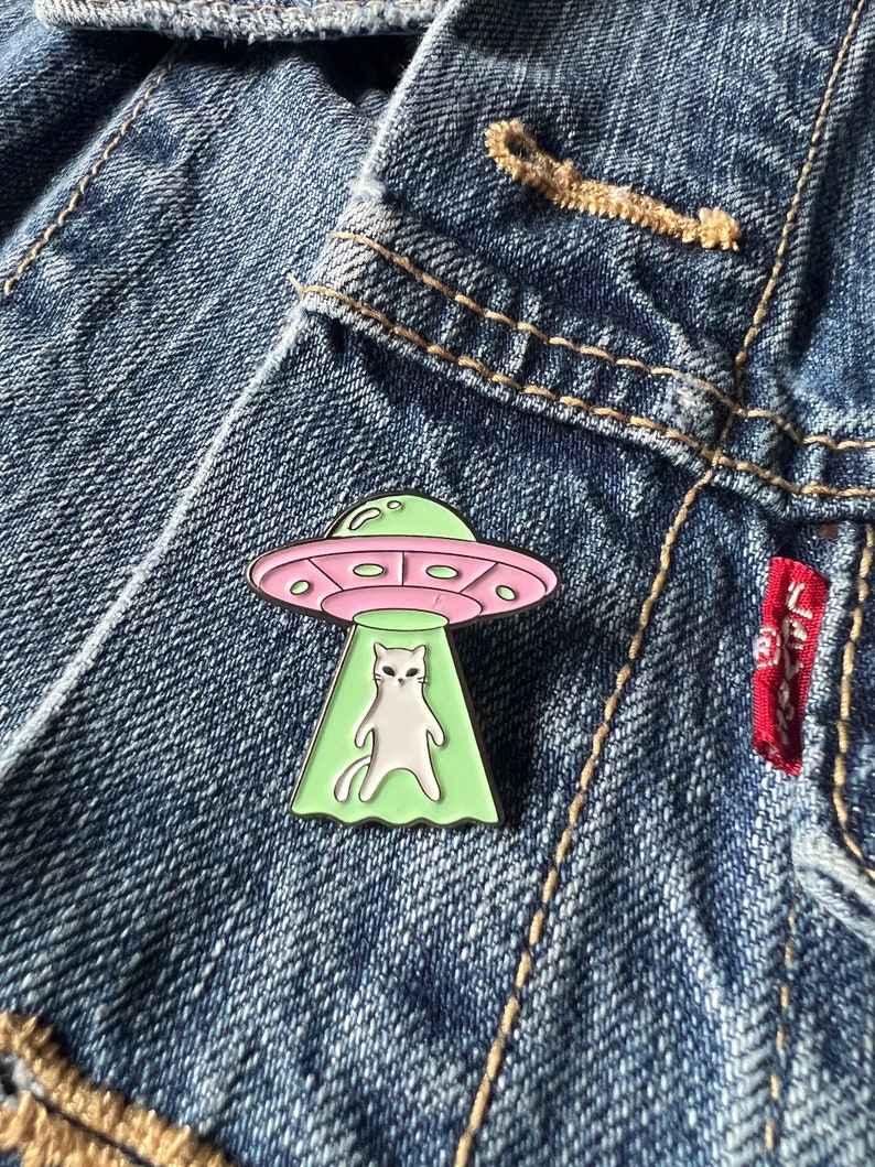 Enamel Pin Space Cat Alien Pins for Jackets Backpacks and More - Etsy