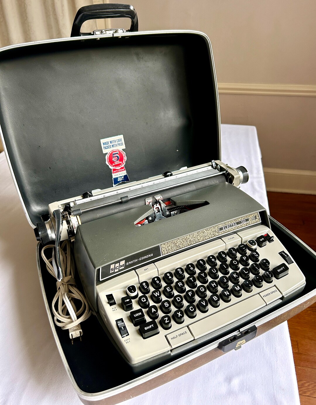 Handsome 1968 Smith-corona Electra 120 Typewriter W Case, WORKS Mid ...