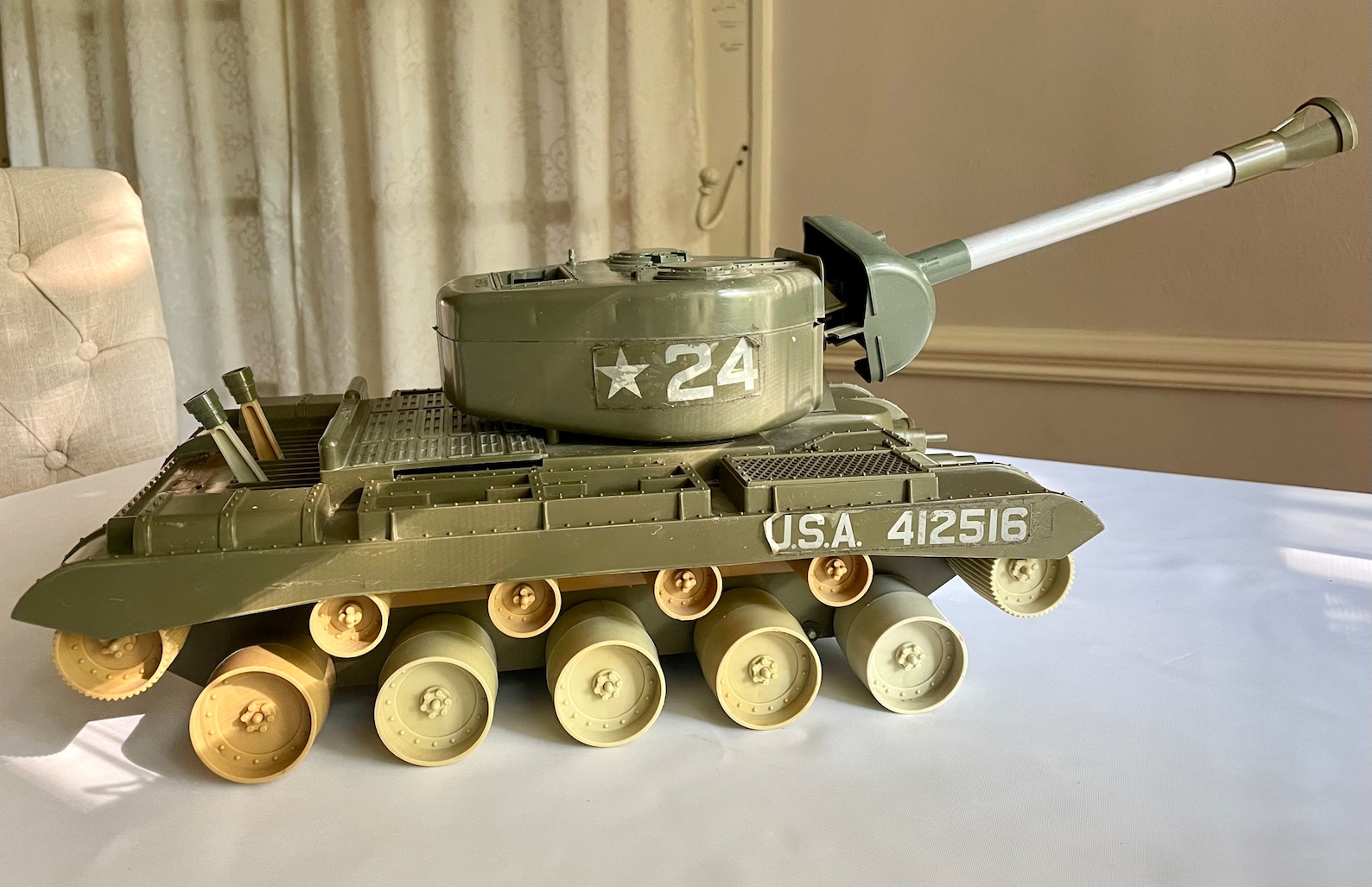 1965 Vintage Remco US Army Bulldog Tank. Battery Operated. Style #607 ...