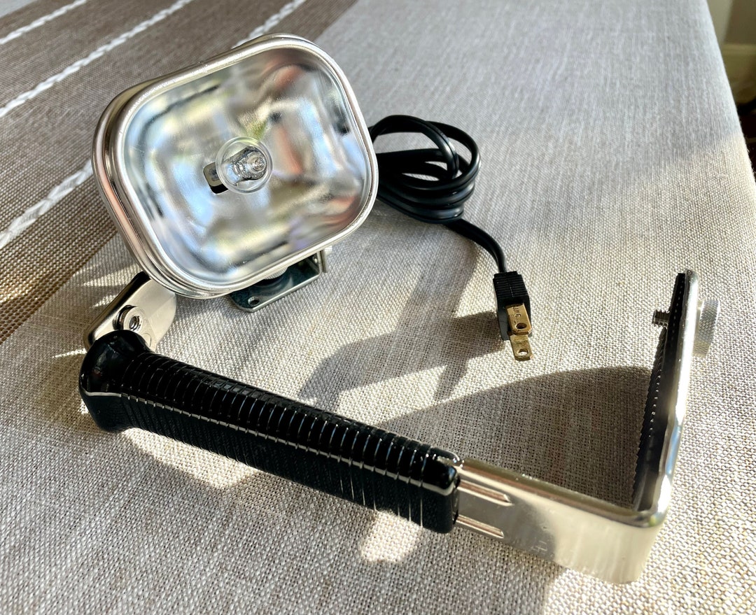 Vintage 1960s Cameralite Acme-lite Movie Camera Light Super 8 Orig Bulb ...