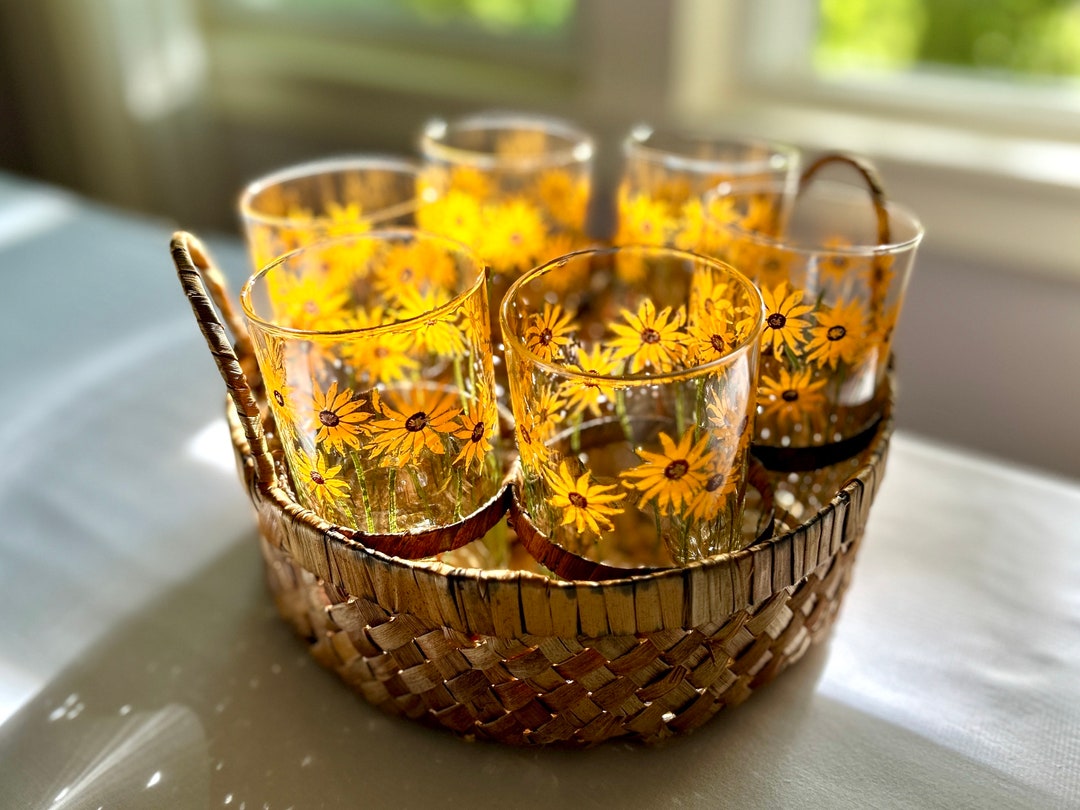 Pretty 1970s Vintage Jane Lynn Basket of Sunflowers Glasses, Federal ...