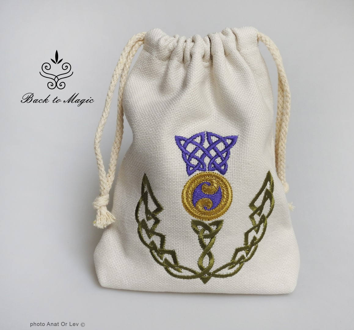 Embroidered Pouch With a Celtic Thistle Motif. Pagan Wiccan - Etsy Israel