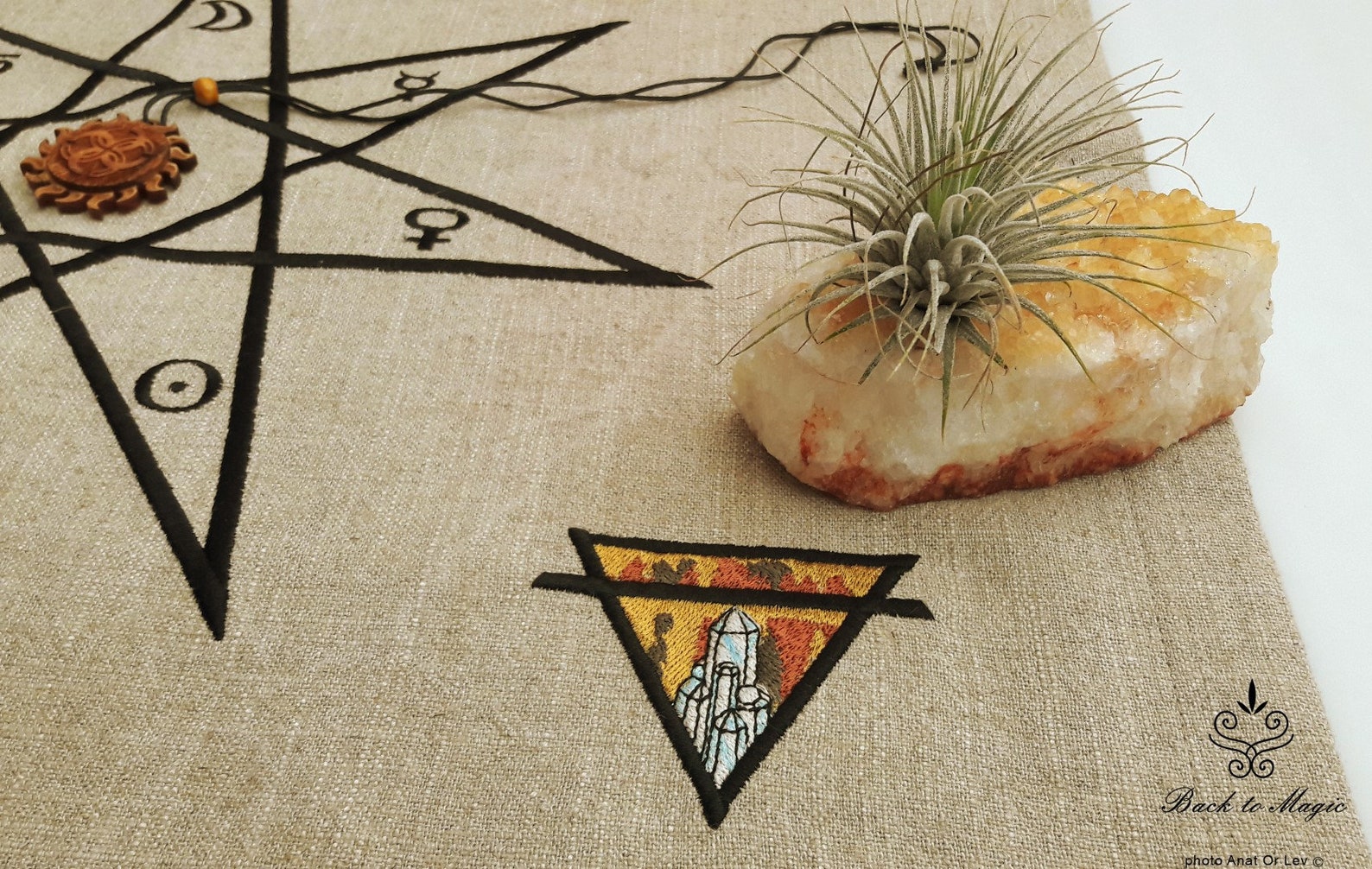 Embroidered Divination Cloth. Altar Cloth. 21-22 Inch. Tarot Cloth ...