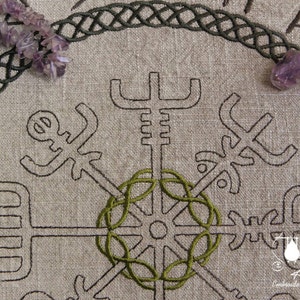 Embroidered Rune Casting Cloth. Vegvisir. Viking. Runic Divination ...