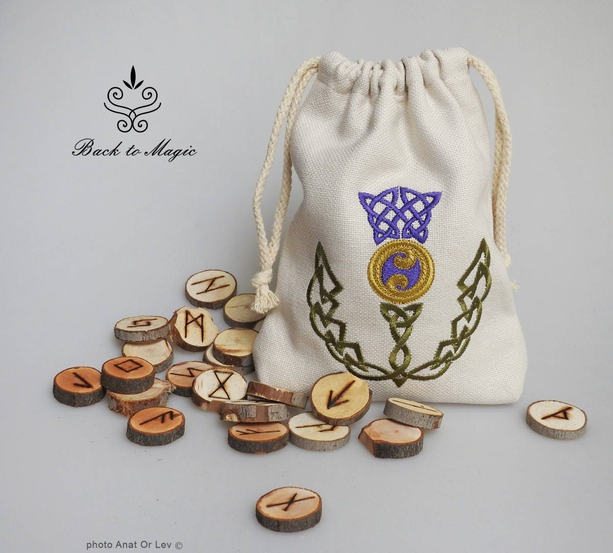 Embroidered Pouch With a Celtic Thistle Motif. Pagan Wiccan - Etsy Israel