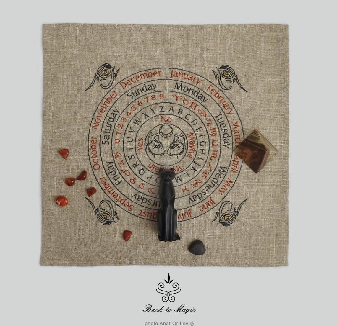 Embroidered Pendulum Divination Cloth. Egyptian Cats. Udjat. - Etsy Israel