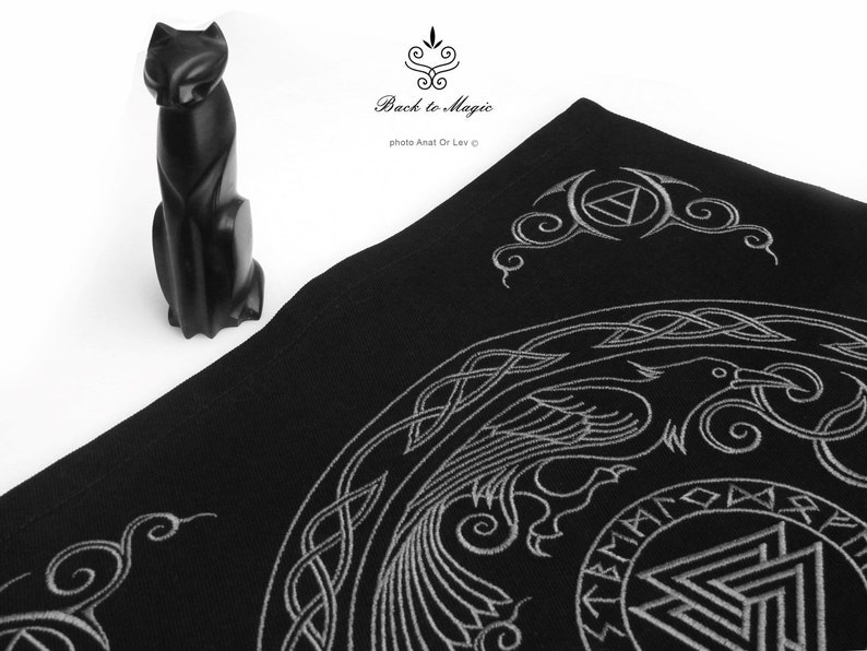 Rune Casting Cloth. Embroidered Divination Cloth 21-22. - Etsy