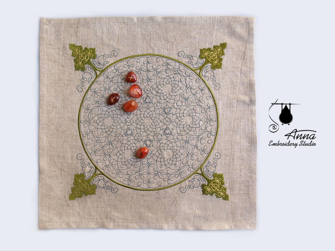 Embroidered Divination Cloth. Rune Casting Cloth. 19-20 Inch. - Etsy