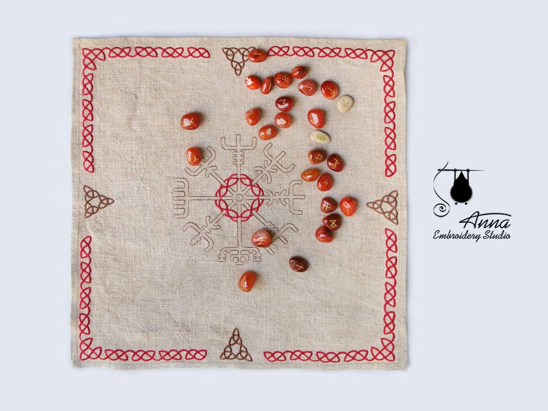 Embroidered Rune Casting Cloth. Rune Cloth. Vegvisir. Runic Compass ...