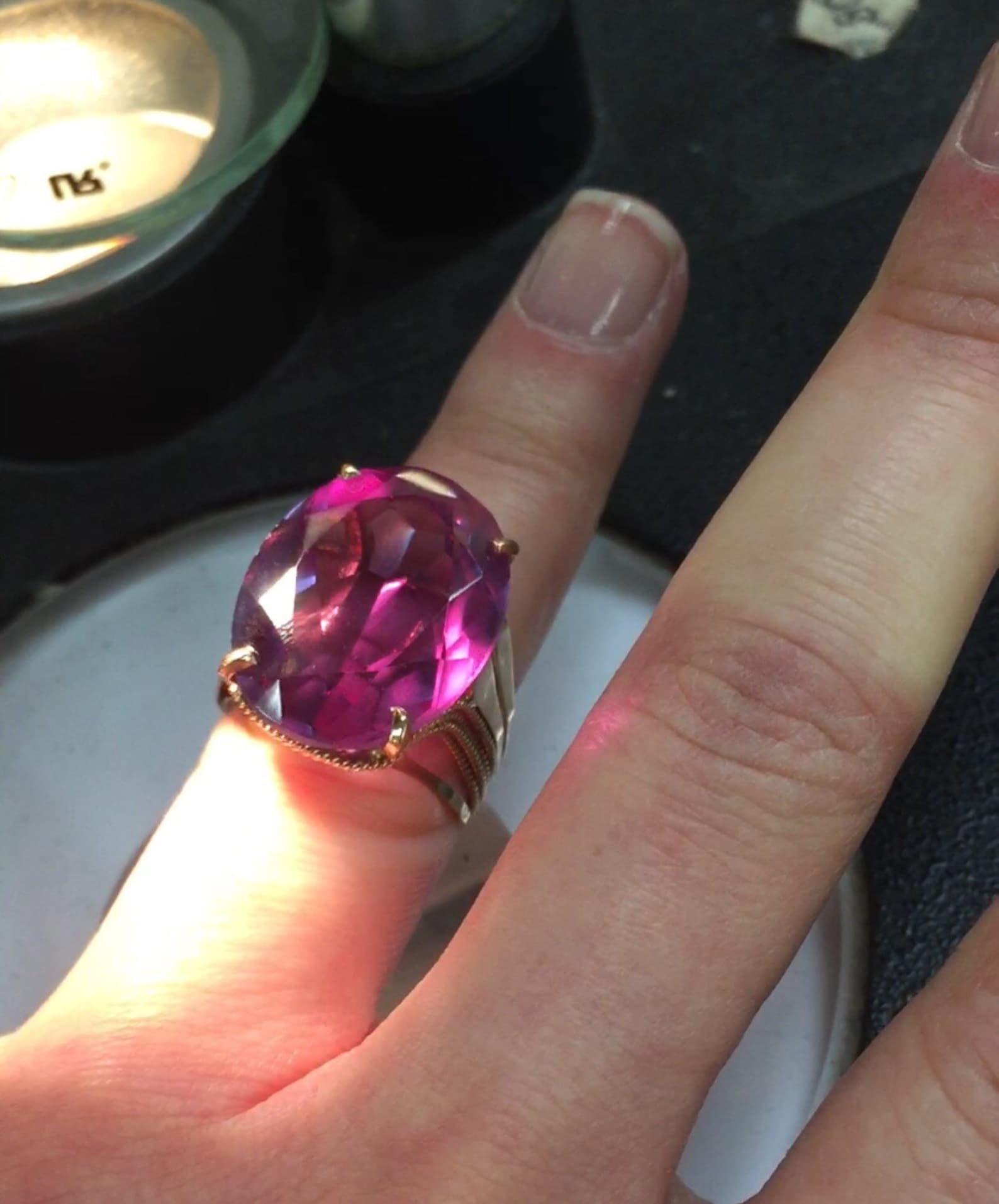 Vintage Retro 14K Yellow Gold Synthetic Color-change Sapphire Ring ...