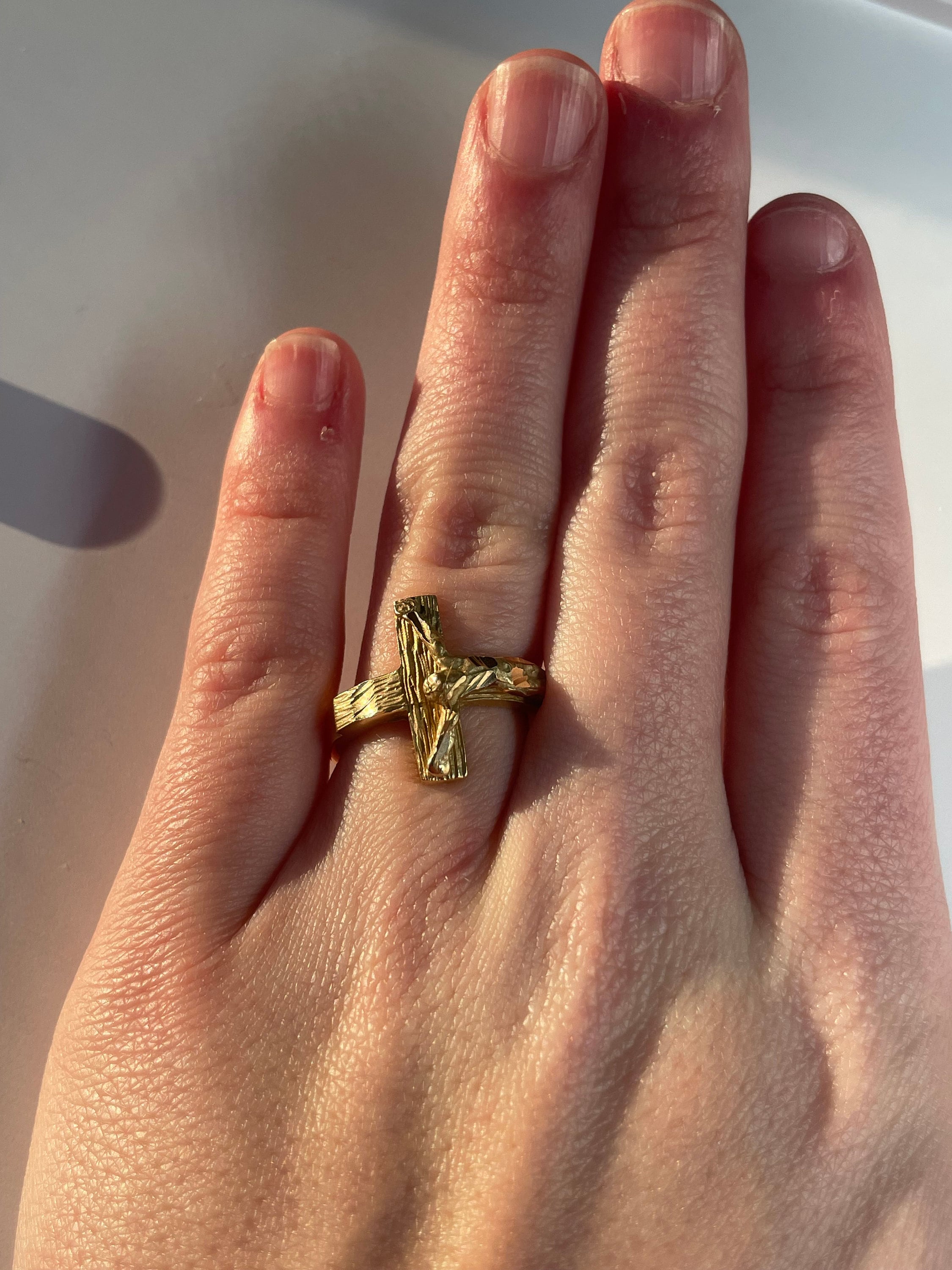 Vintage 14kt Gold Crucifix Ring, Gold Cross Ring, Crucifix Ring, Christ ...