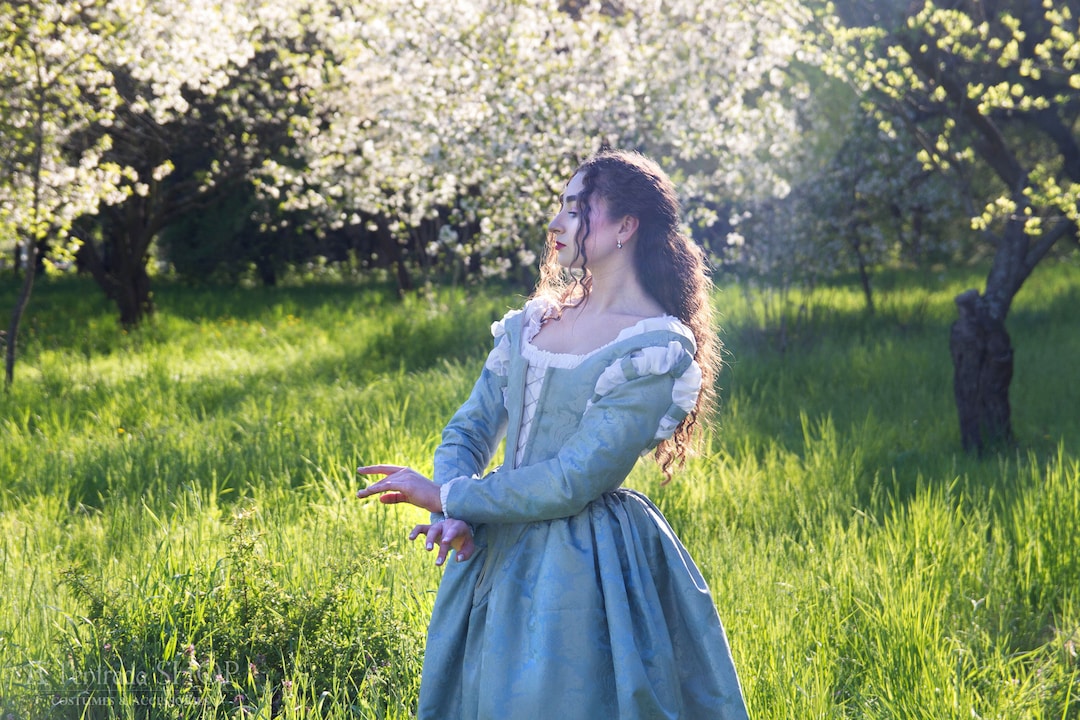 Blue Renaissance Dress: Italian Style Ball Gown - Etsy