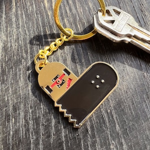 Broken Skateboard Heart Keychain Super Awesome Custom Soft Enamel ...