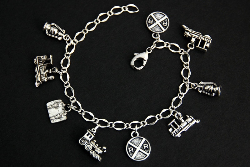 Train Bracelet. Charm Bracelet. Railroad Bracelet. Locomotive Bracelet ...