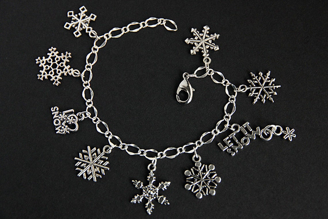 Snowflake Bracelet. Snow Flake Charm Bracelet. Snow Bracelet. - Etsy