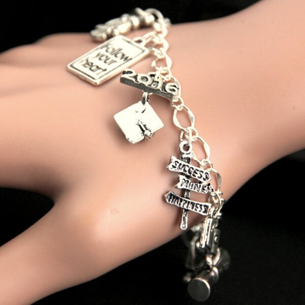 Graduation Bracelet - Etsy