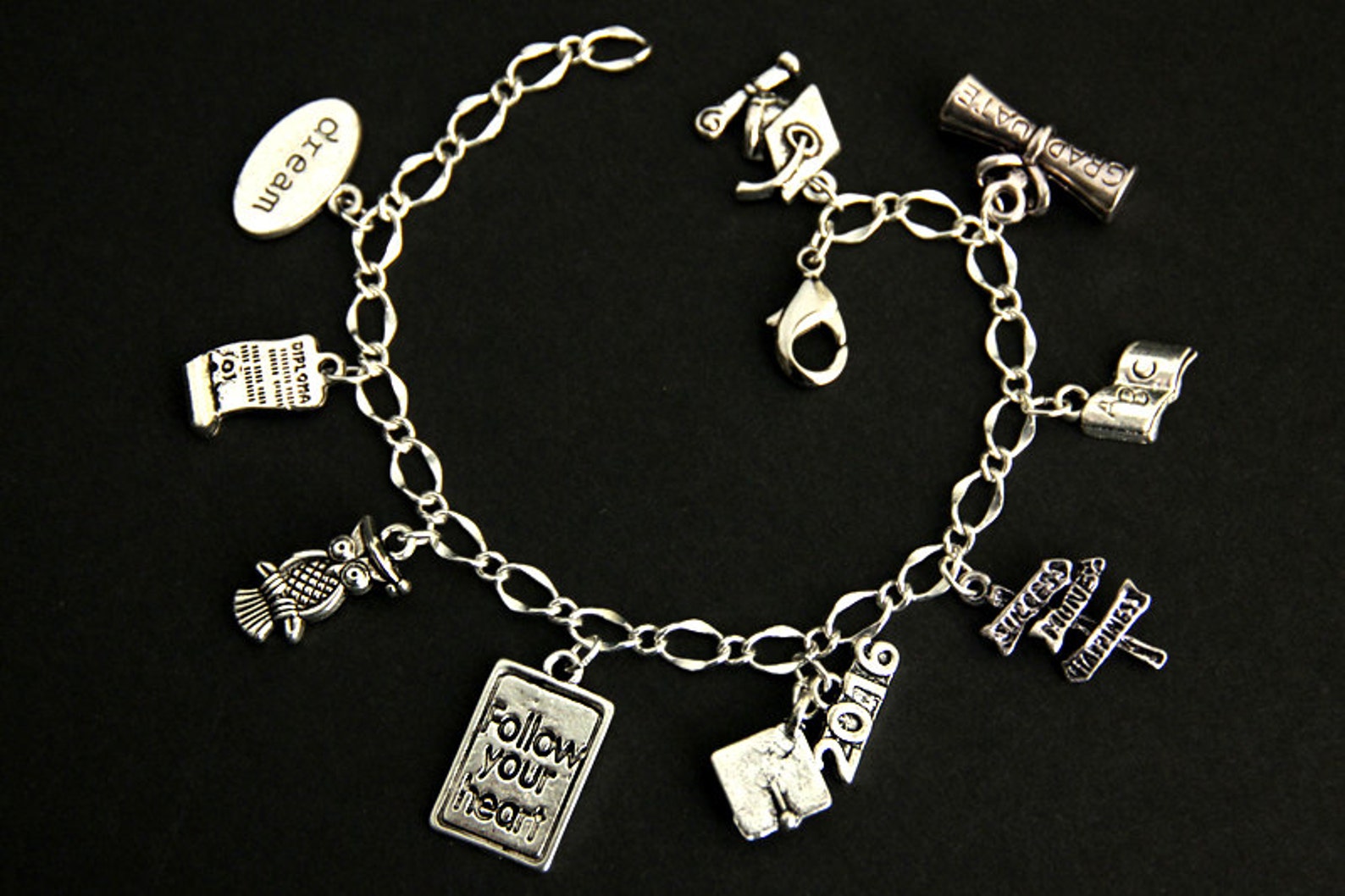 Graduation Bracelet. Graduation Gift Charm Bracelet. Graduate - Etsy