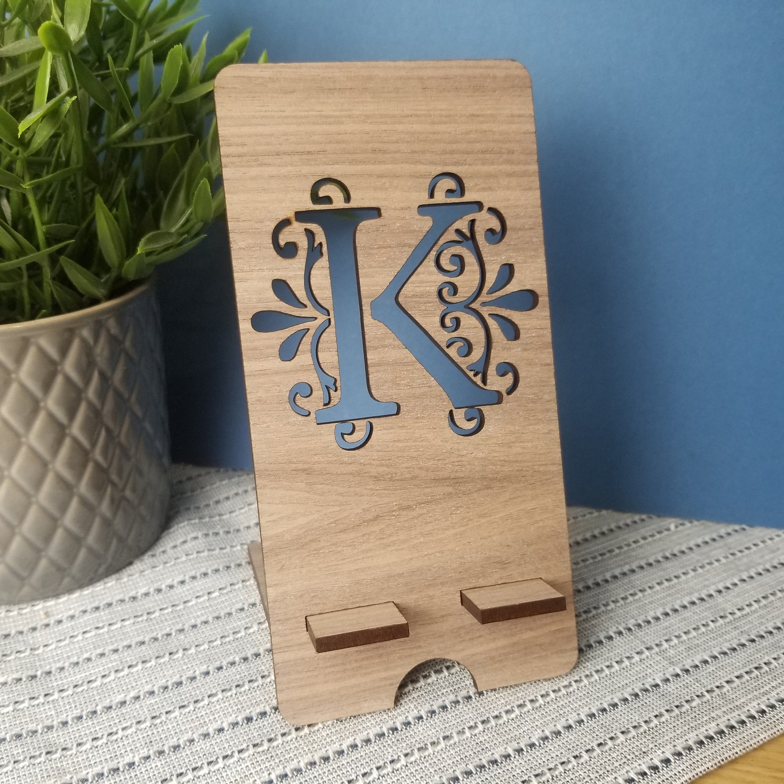 Mobile Phone Stand - Personalised With Name and Initial - Available in ...