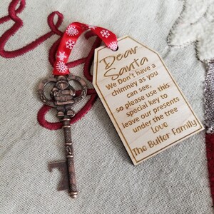 Magic Key for Santa, Double Sided Personalised Wooden Tag, No Chinmey ...