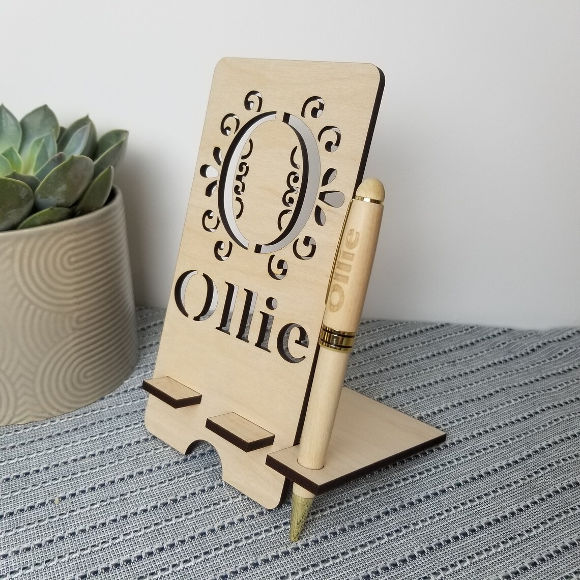 Mobile Phone Stand and Wood Pen - Personalised With Name and Initial ...