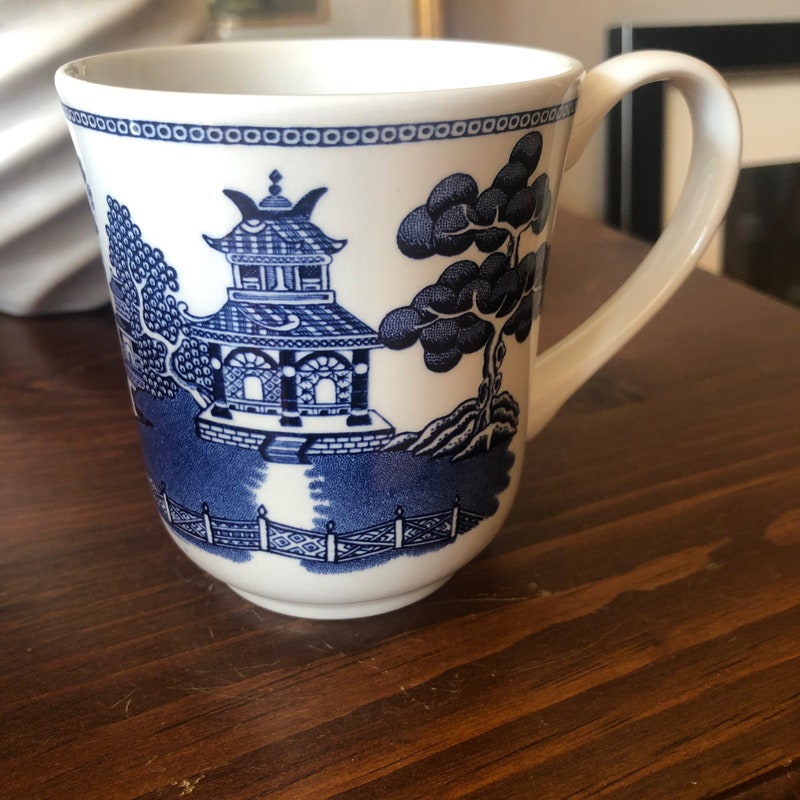 Blue Willow Mugs - Etsy