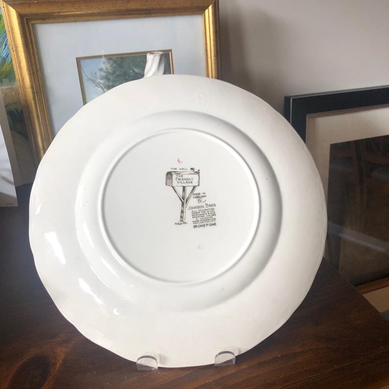 Vintage Johnson Brothers Friendly Village THE WELL Dinner Plate - Etsy