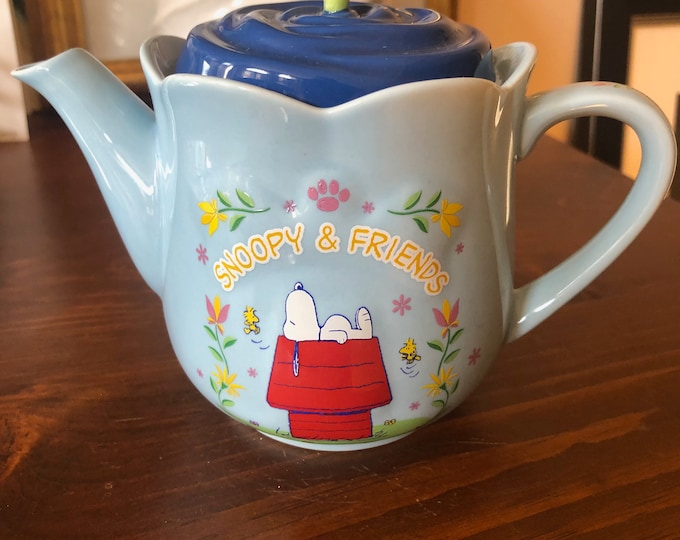 PEANUTS Snoopy Tea for One Teapot - Etsy