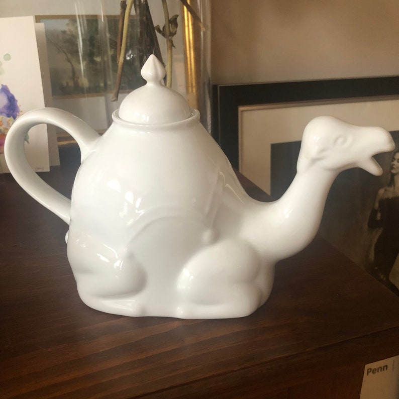 Cordon Bleu White Camel Teapot - Etsy