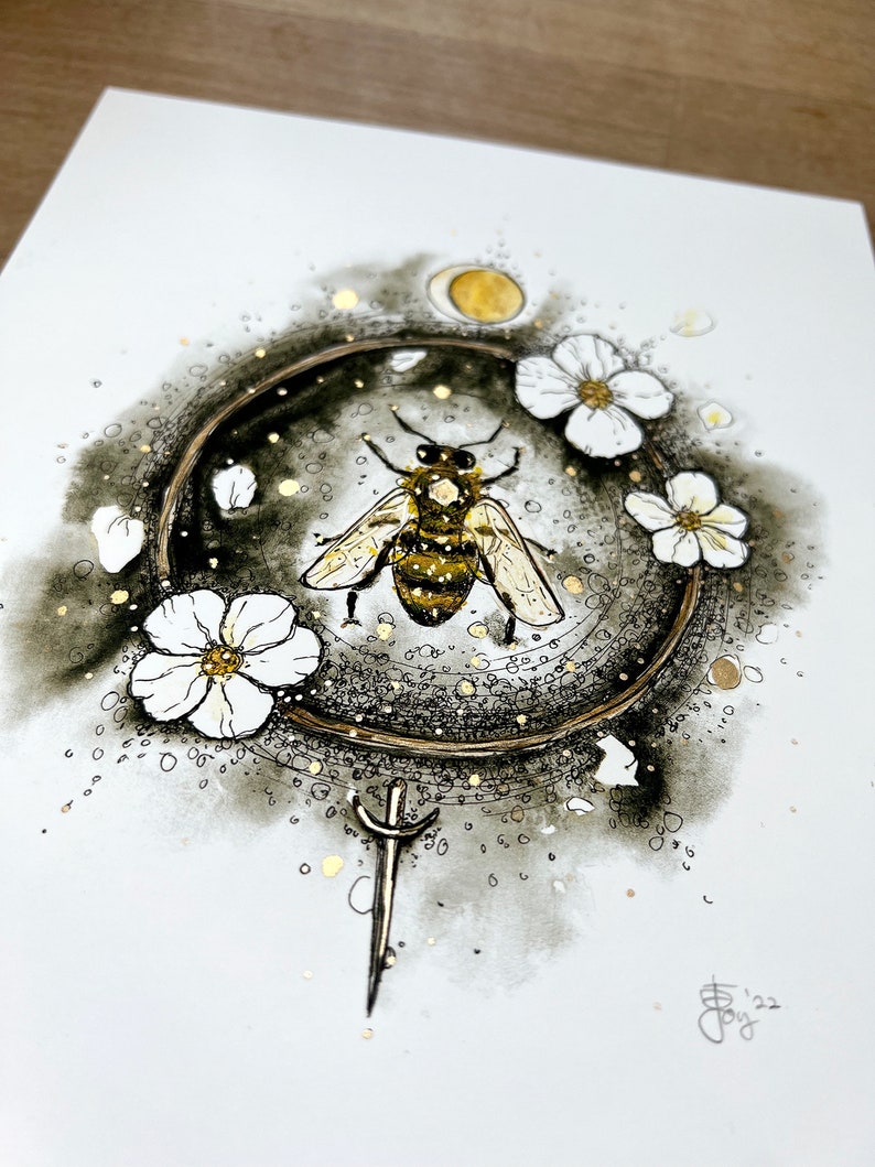 Night Bee, Gold Bee Wall Art, Gold Print, 18kt Gold Leaf by Hand, Wall ...