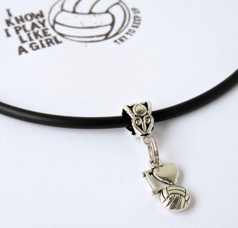 TEAM SET Netball Necklaces I Love Netball Charm on a Black Rubber ...
