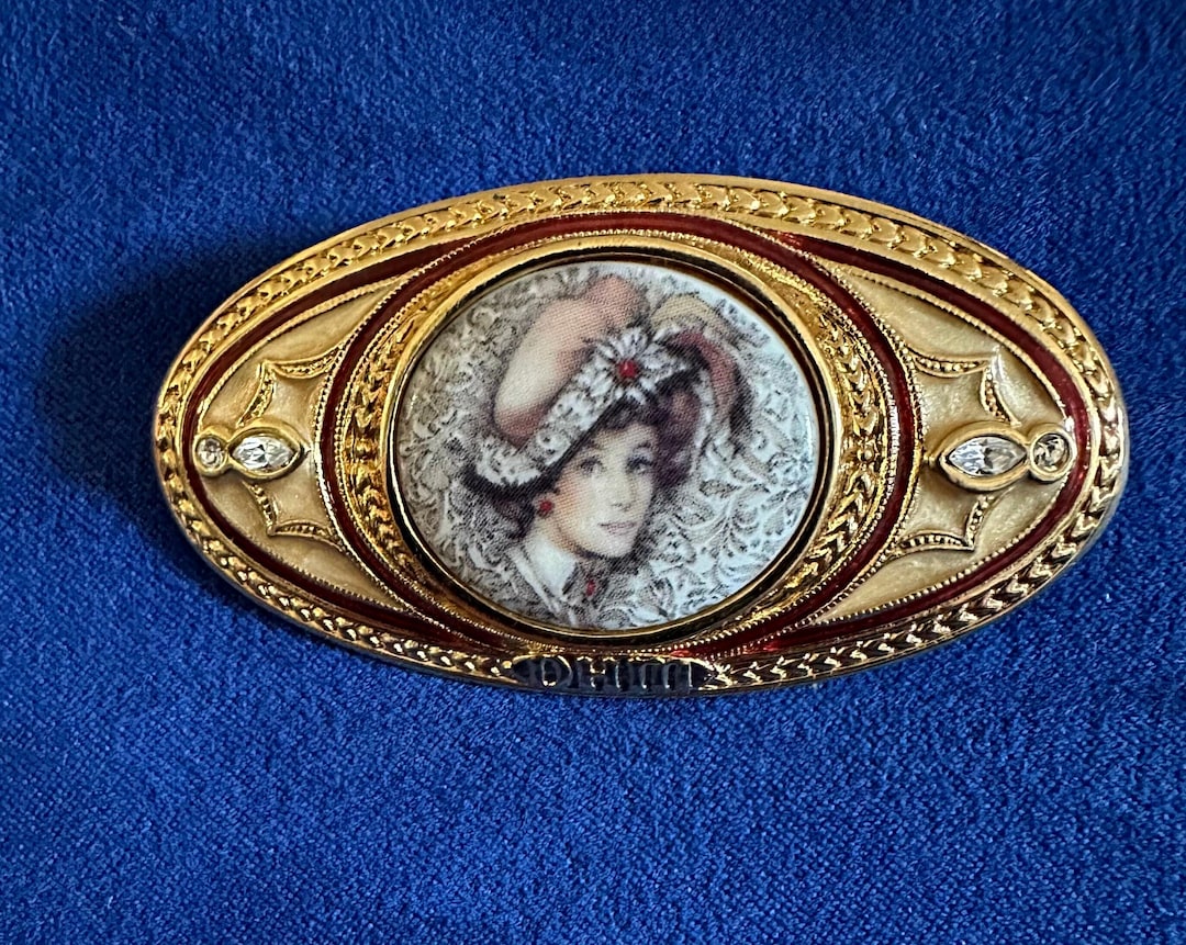 Vintage Avon Victorian Lady Brooch - Mrs Albee - Etsy
