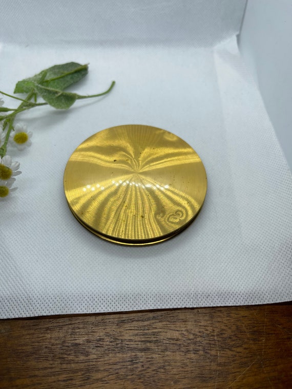 Powder Compact. 1950s Le Rage Powder Compact. Sportin… - Gem