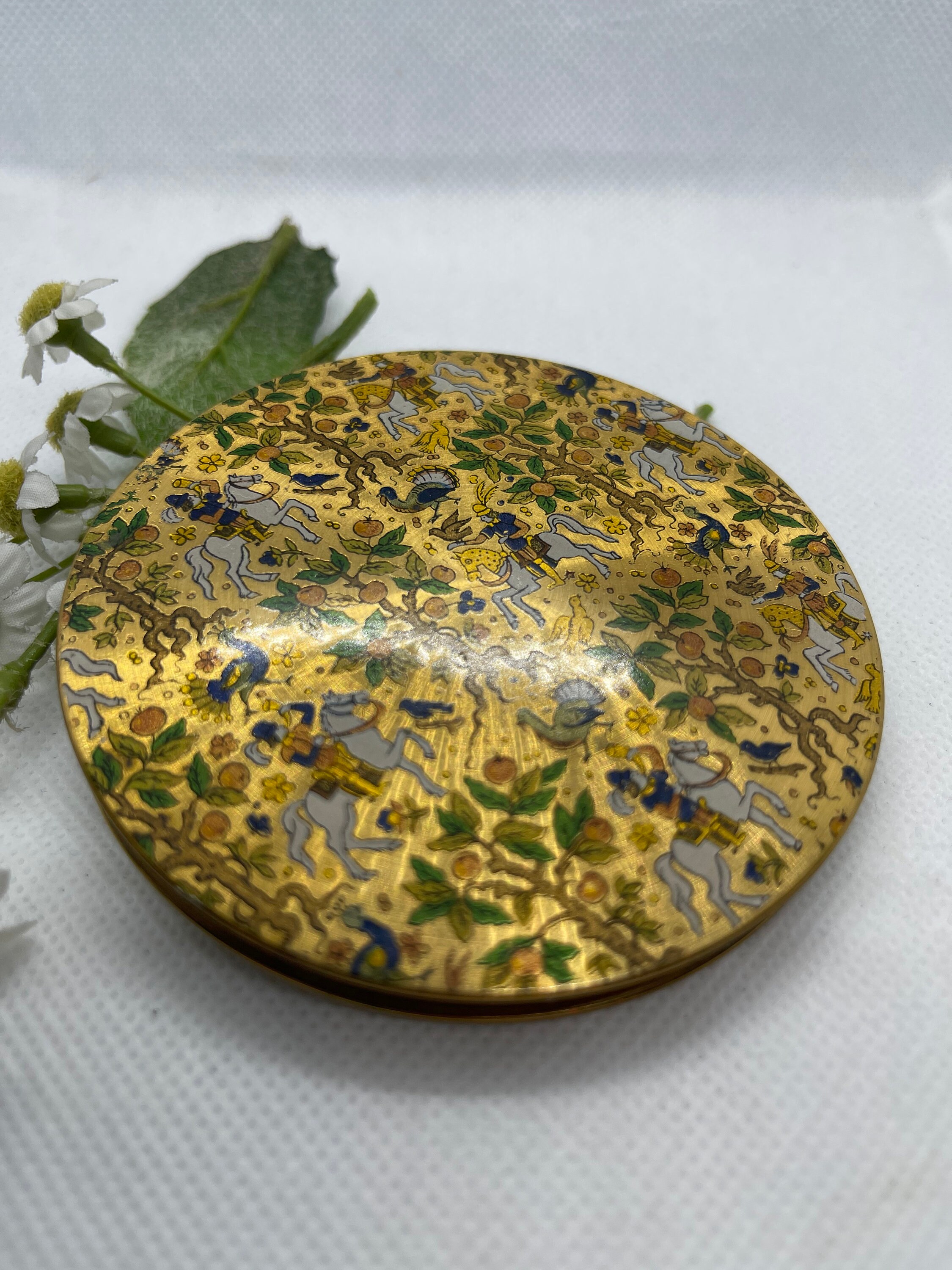 Powder Compact. 1950s Le Rage Powder Compact. Sporting - Etsy