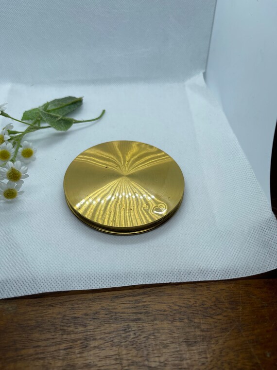 Powder Compact. 1950s Le Rage Powder Compact. Sportin… - Gem
