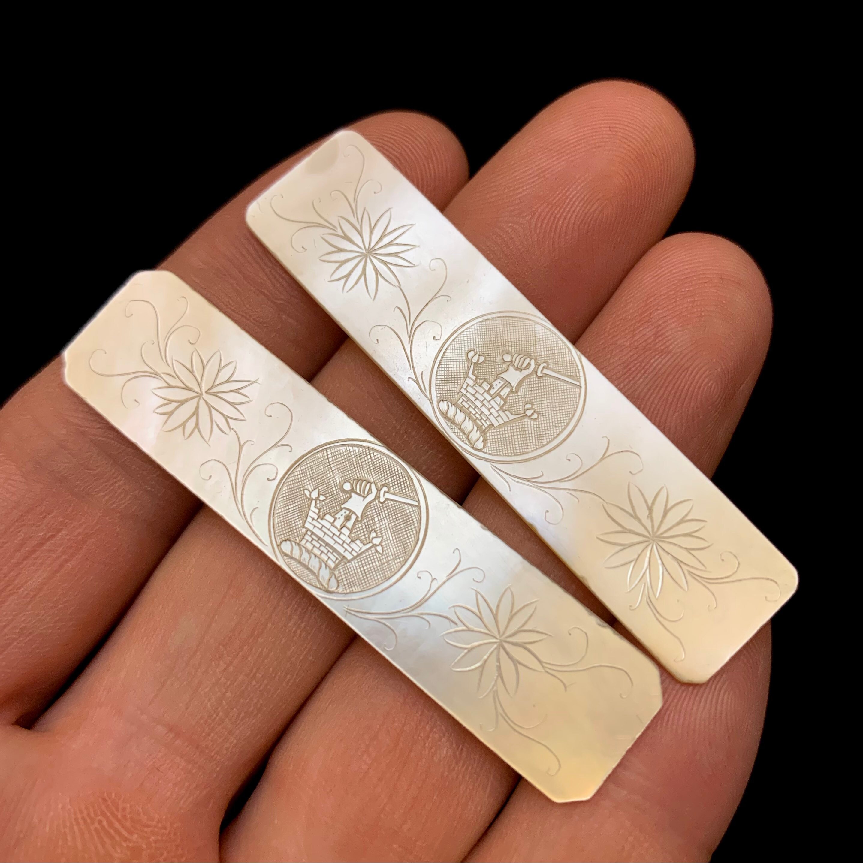 A Pair of 18th Century Gaming Counters, Armorial Counters, Chinese ...