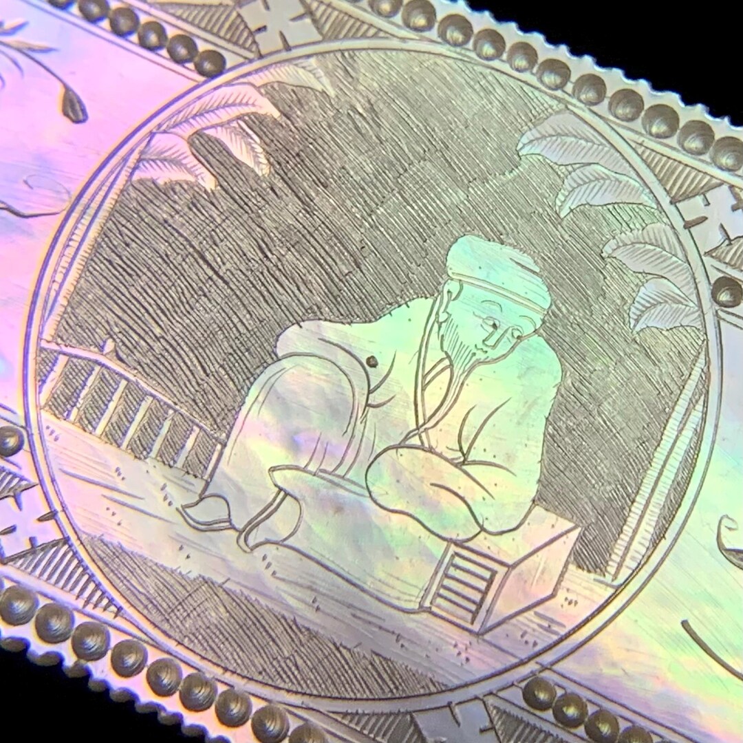 Chinese Hermit 霞衣隐士 Antique Chinese Armorial Mother of Pearl Gaming ...