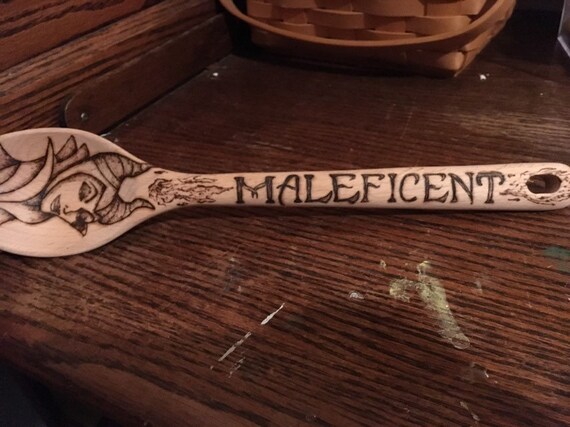 Custom Disney Villain Spoon Figurines & Knick Knacks Collectibles Art ...