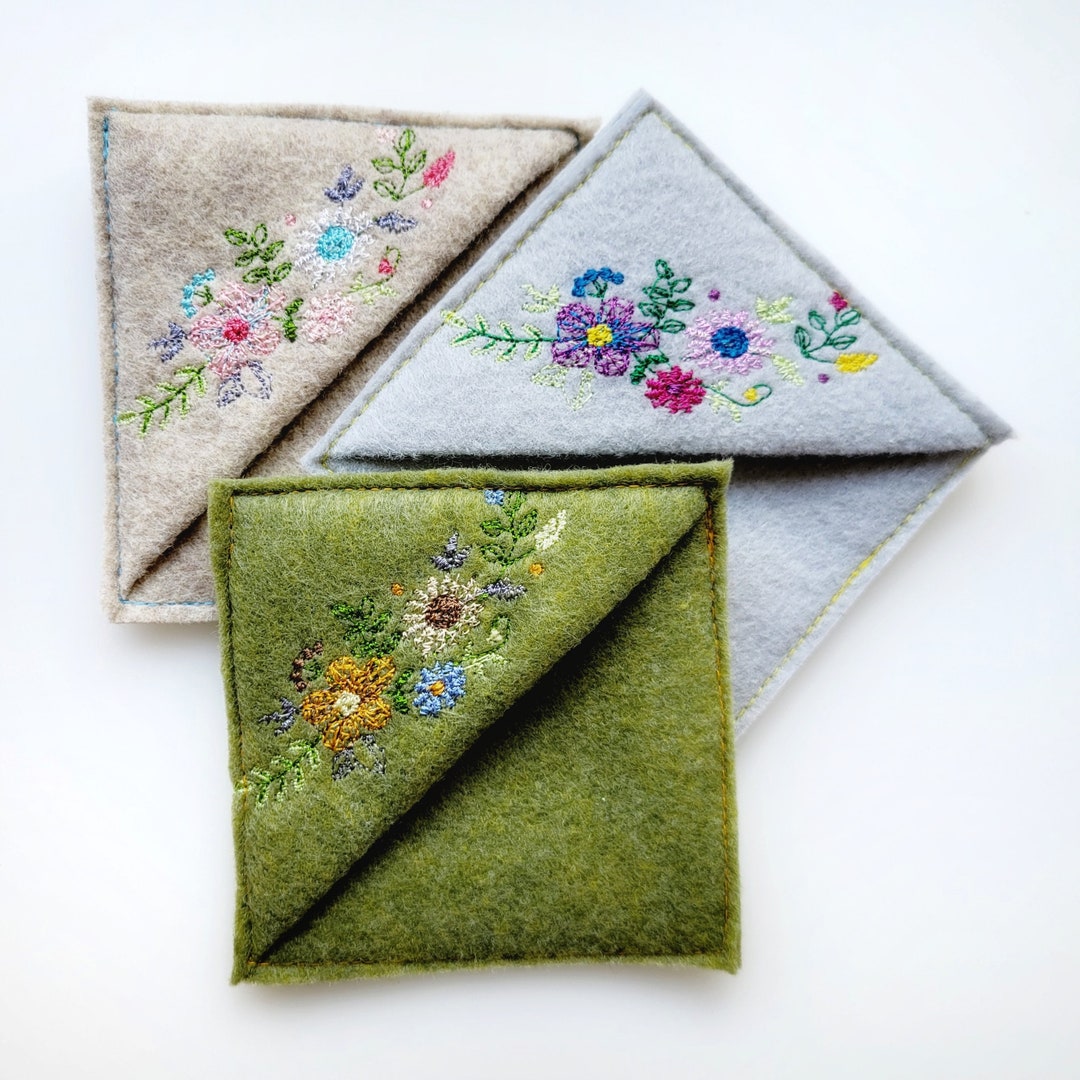 Handmade Embroidered Corner Bookmark, Bookmark, Embroidery, Books ...