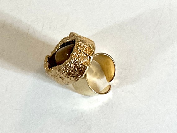 Vintage 70s Brutalist Ring Jacob Hull Gold Plated Tig… - Gem