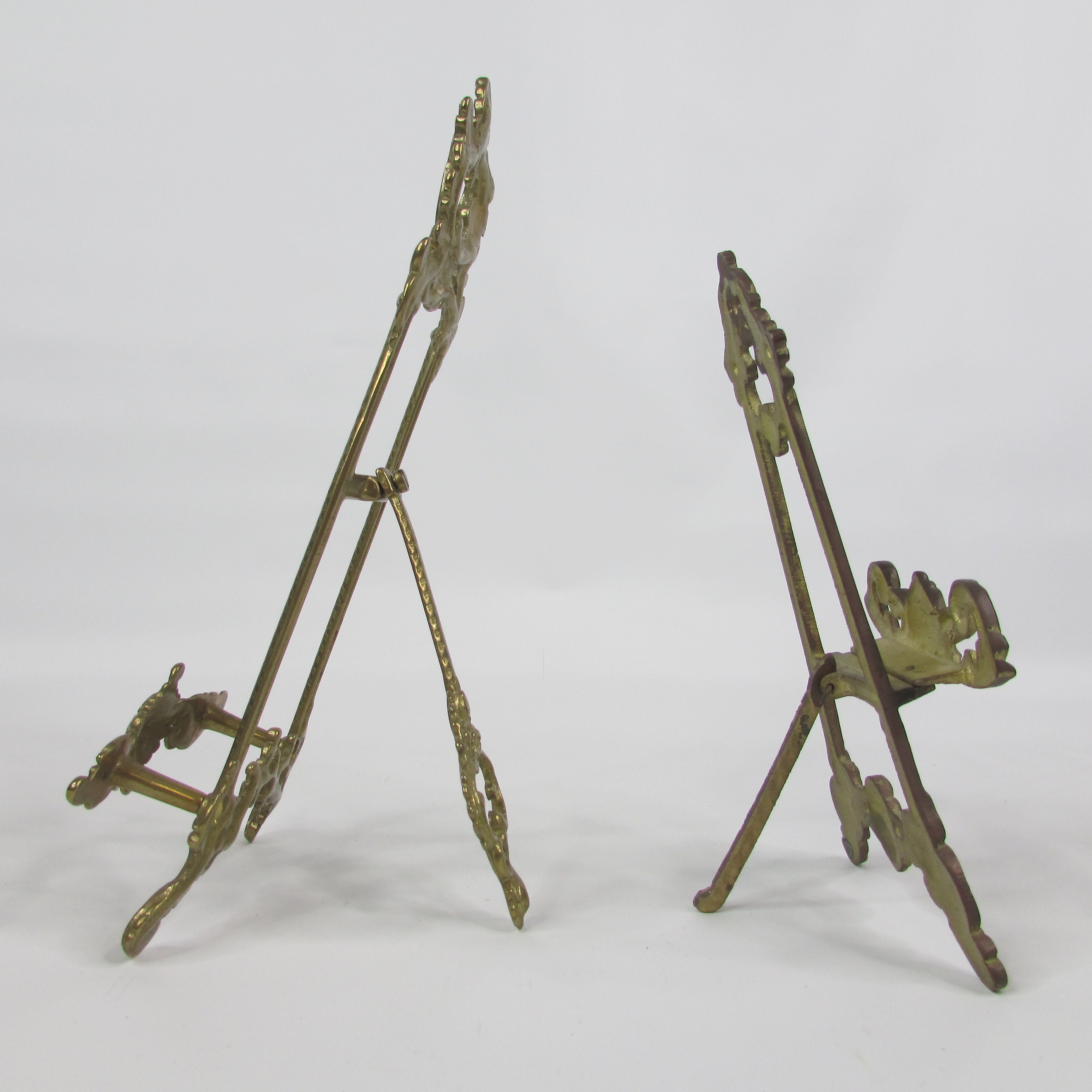 2 Vintage Brass Easels Photo Frame Book Holders//victorian - Etsy