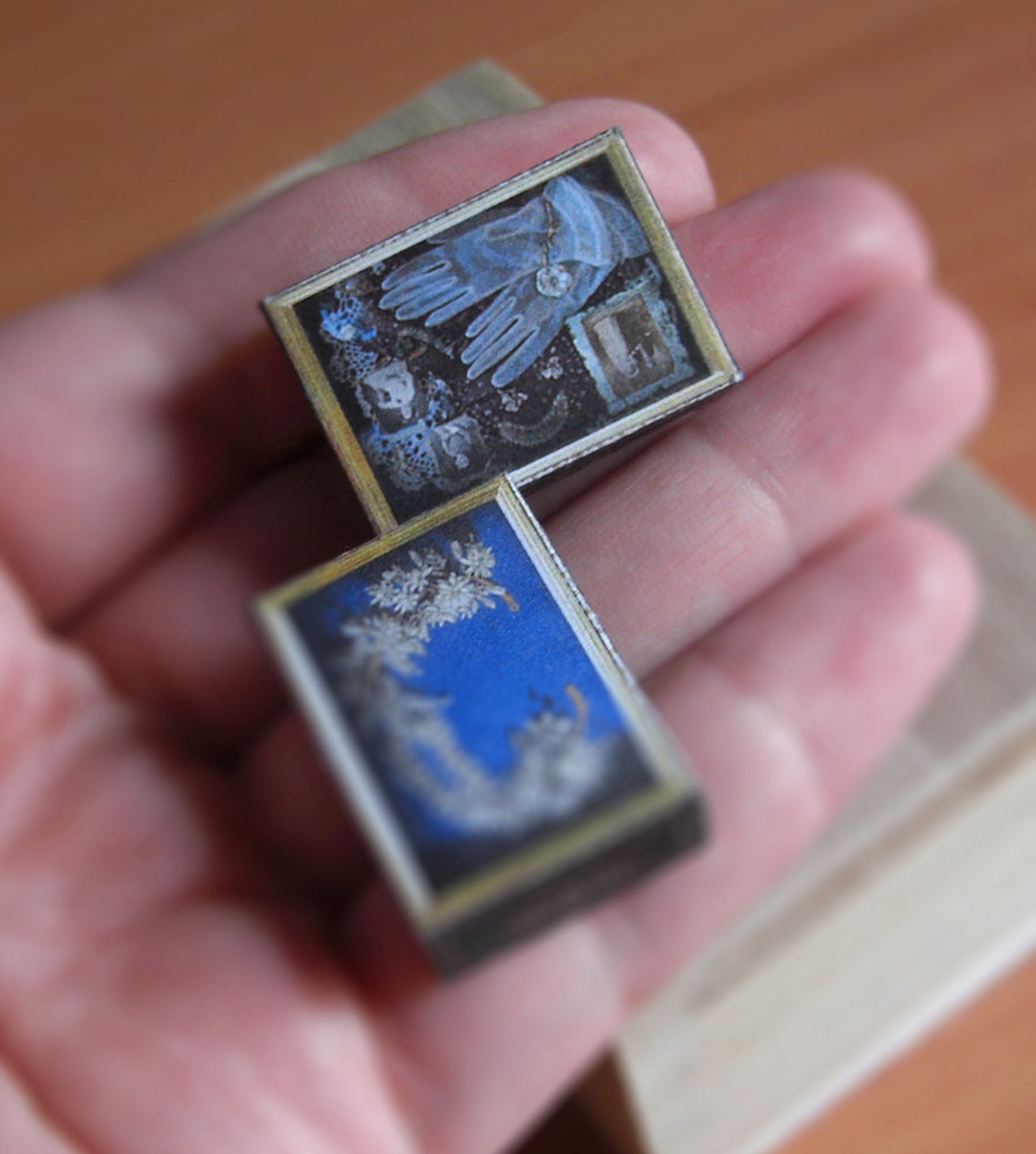 Miniature Victorian Shadow Box for Dollhouse in Scale 1:12 - Etsy