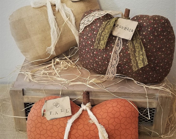 Primitive Pumpkins, Fall Decor, OFG, FAPM, Farmhouse Pumpkins, Pumpkins ...