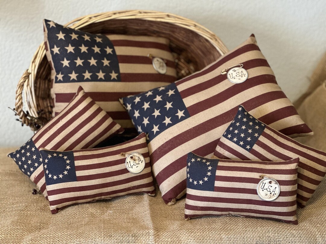 Americana Pillow, USA Pillow, Flag Pillow Tucks, FAPM, Prim Americana ...